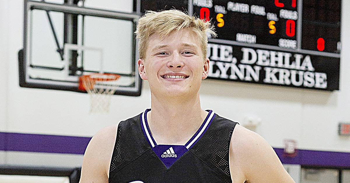 Balanced scoring helps Baxter boys complete undefeated run through ...