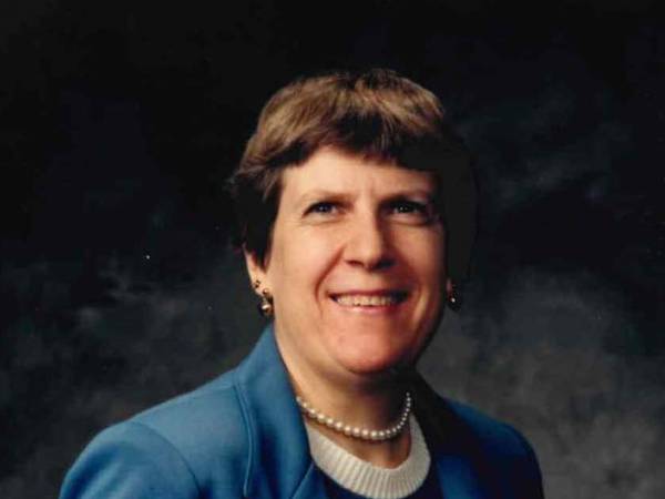 Lucy Schwarz – Newton Daily News