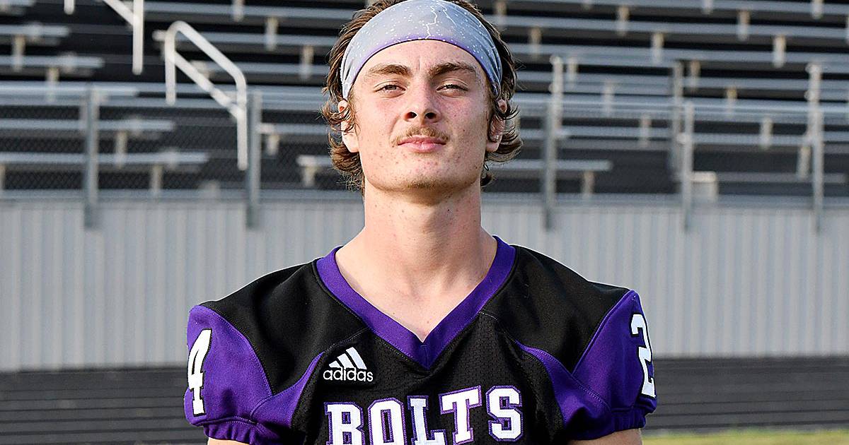 Travis brothers lead 10 Bolts on all-district football squad – Newton ...