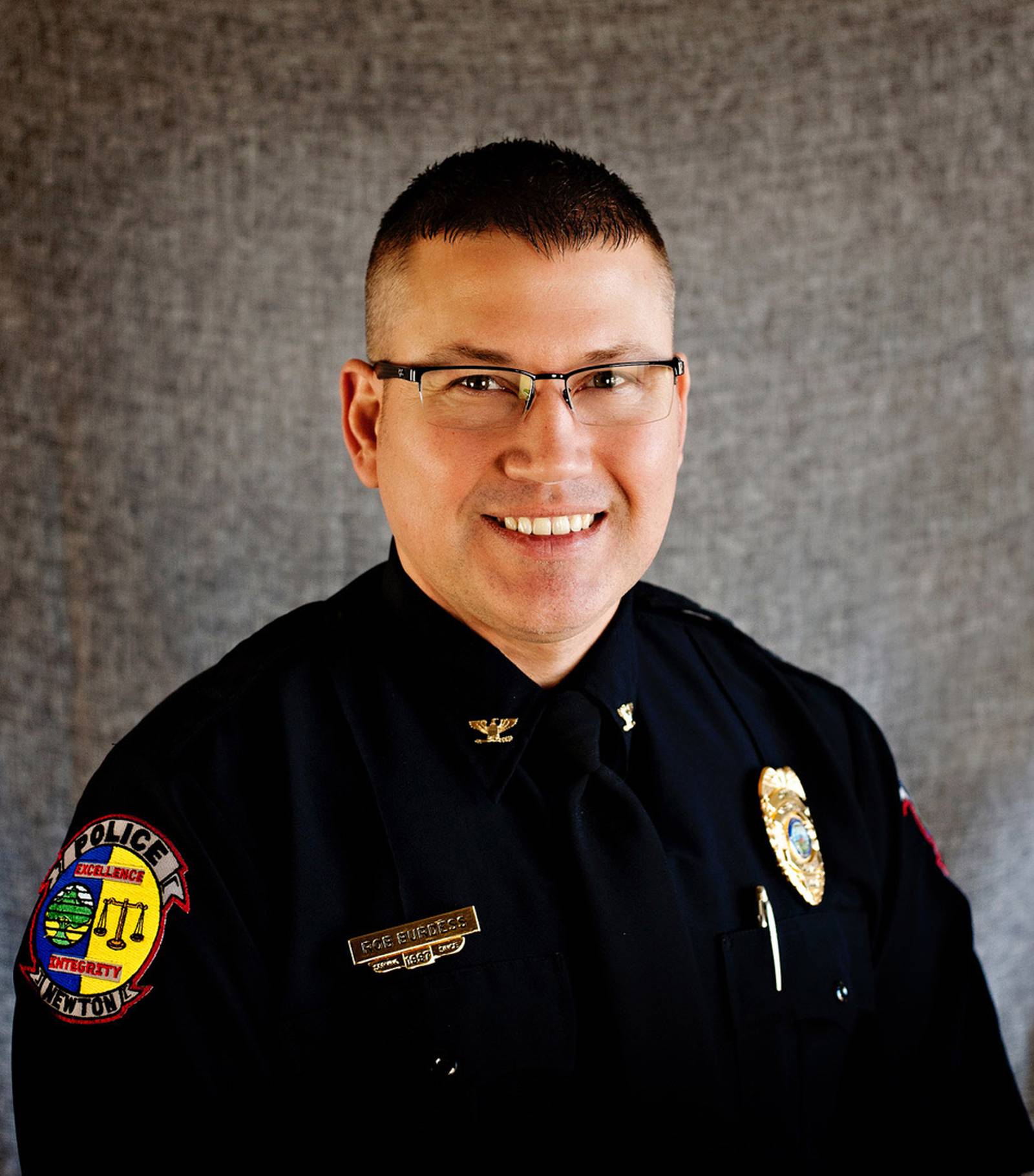 Newton school district praises police chief for handling of threat – Newton Daily News