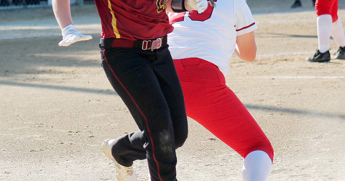 Gilbert edges PCM softball in high-scoring affair – Newton Daily News