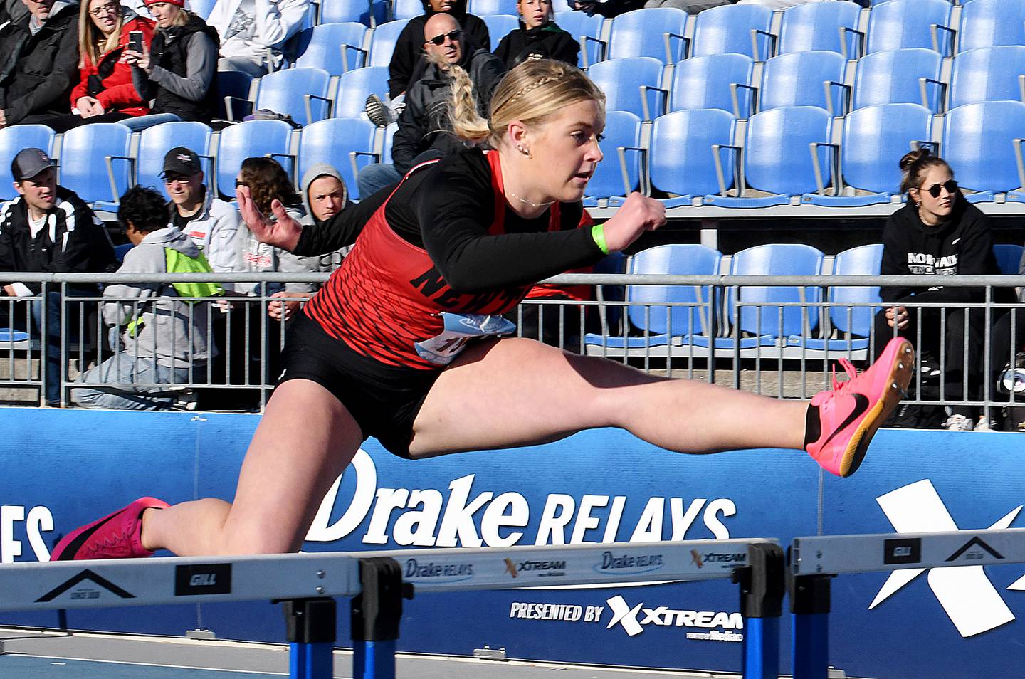Newton girls find silver lining at Drake Relays – Newton Daily News