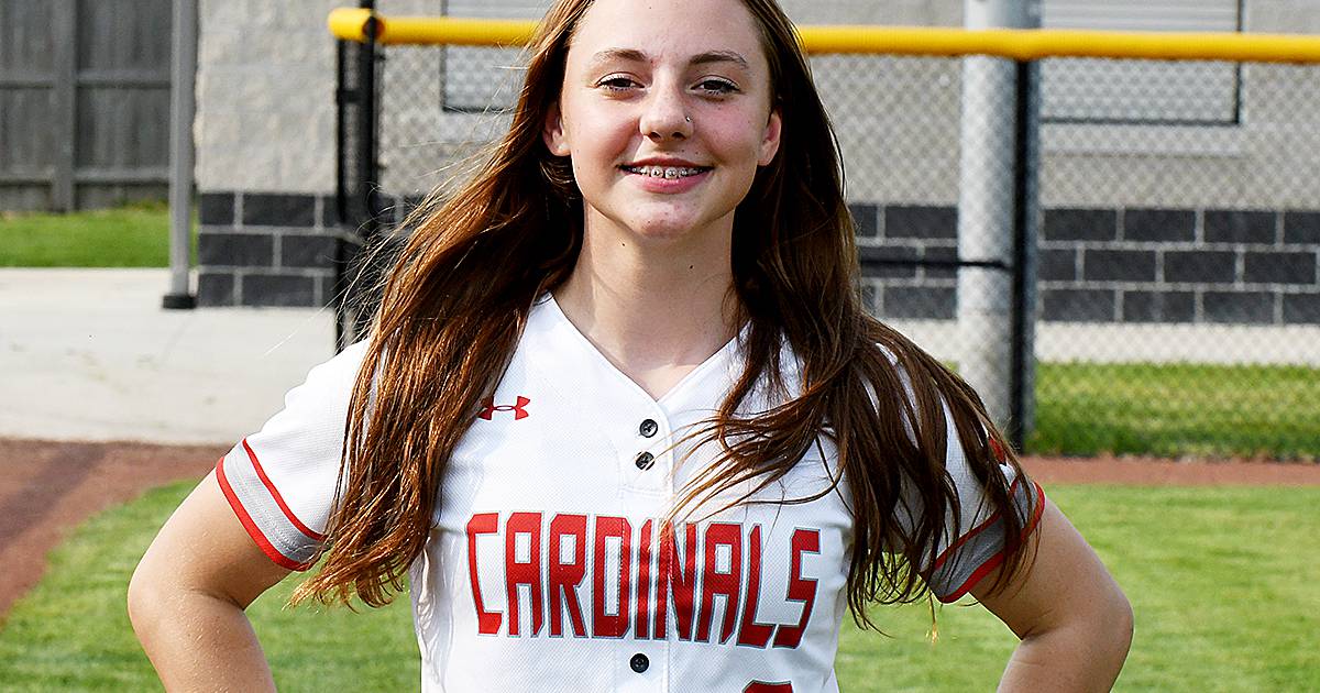 Newton softball edges Pella in high-scoring affairs – Newton Daily News