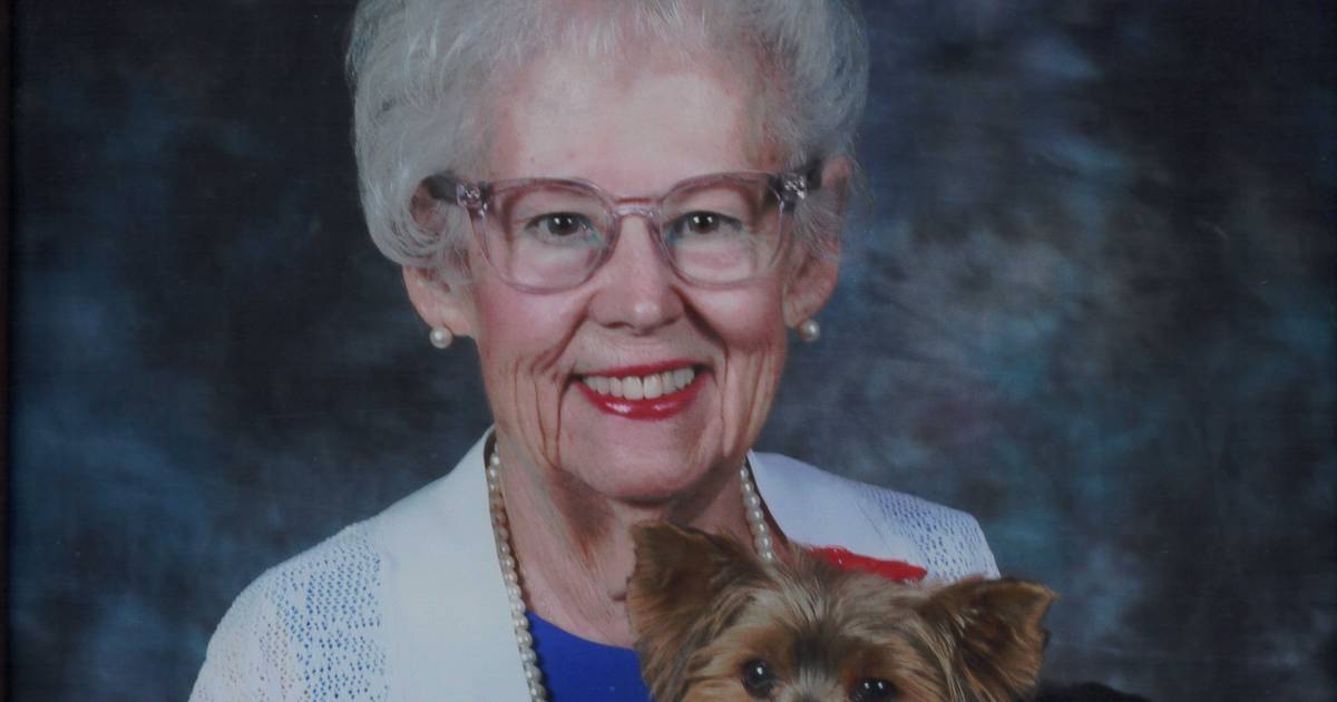 Joyce Barr Myer Weeks Anderson – Newton Daily News