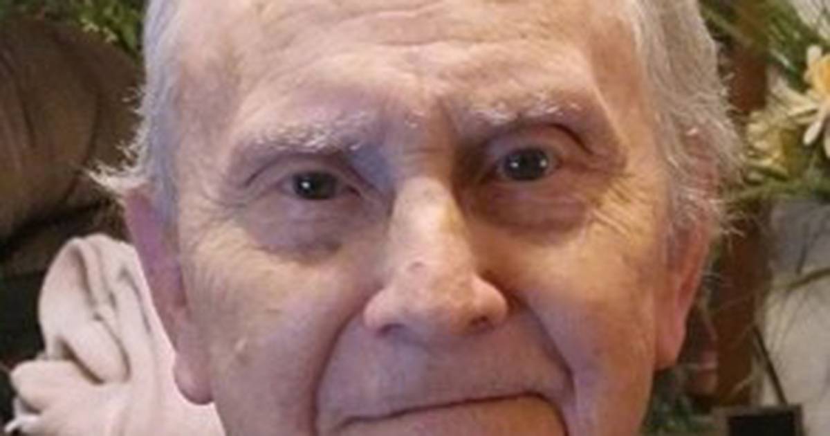 John Darwin Gearhart – Newton Daily News