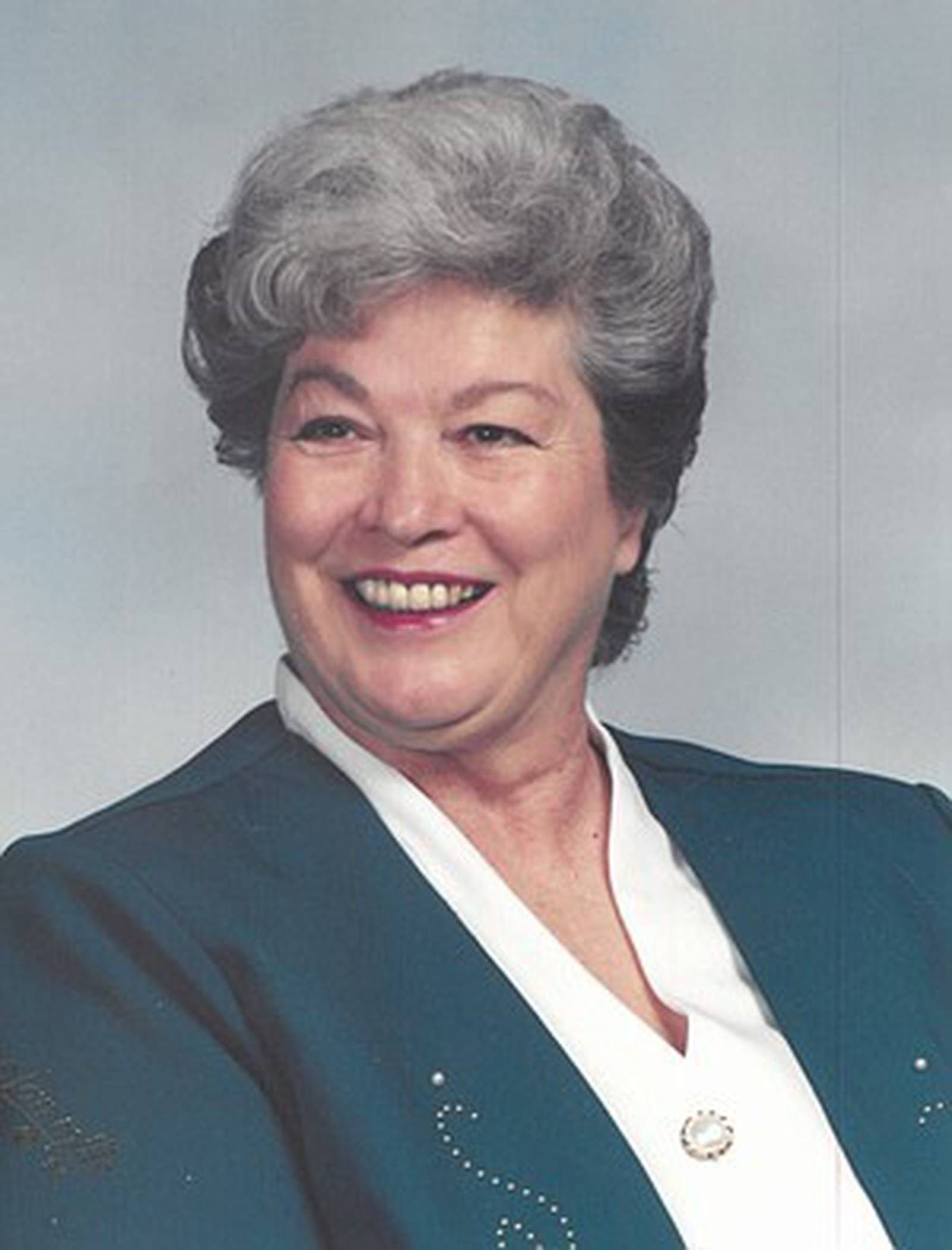 Gayle C. Thomas – Newton Daily News
