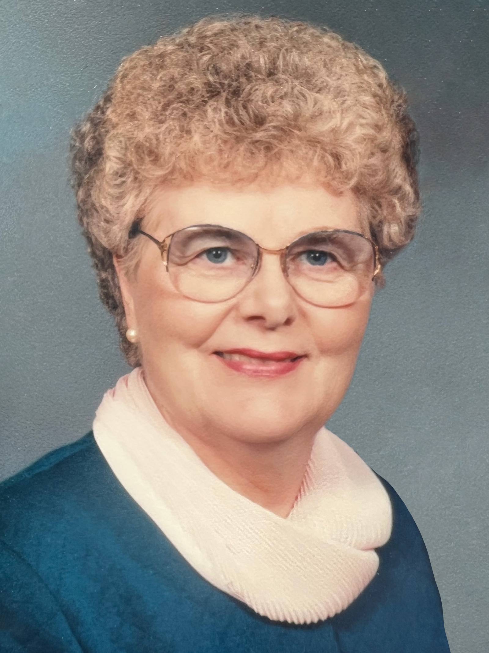 Ruth Sylvia Sharp – Newton Daily News