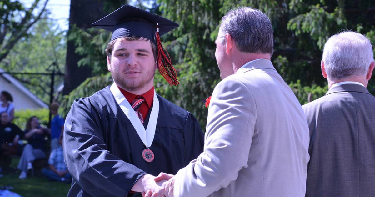 NHS graduation ceremony set for Sunday – Newton Daily News